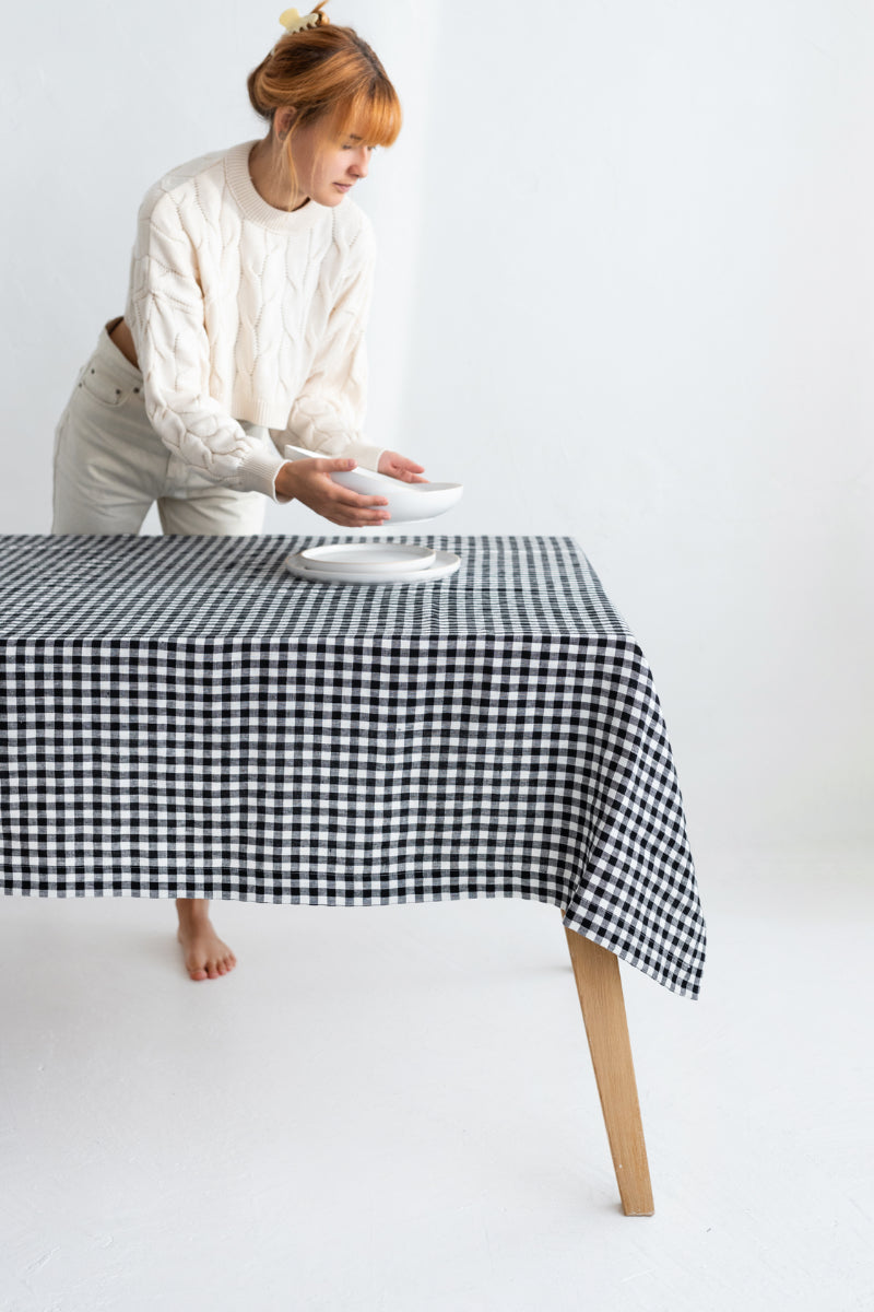 Black Gingham Linen Tablecloth | SAND SNOW LINEN – Sand Snow Linen