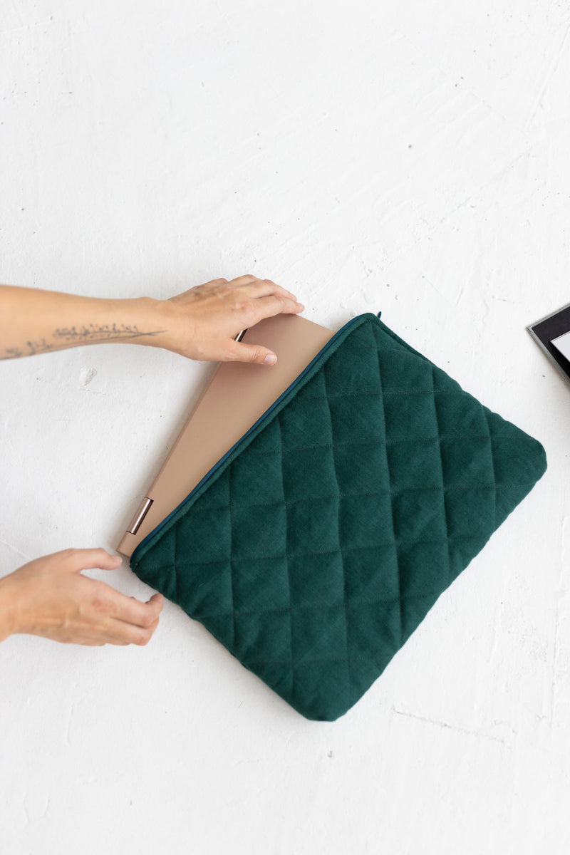 Green Linen Computer Case | SAND SNOW LINEN – Sand Snow Linen