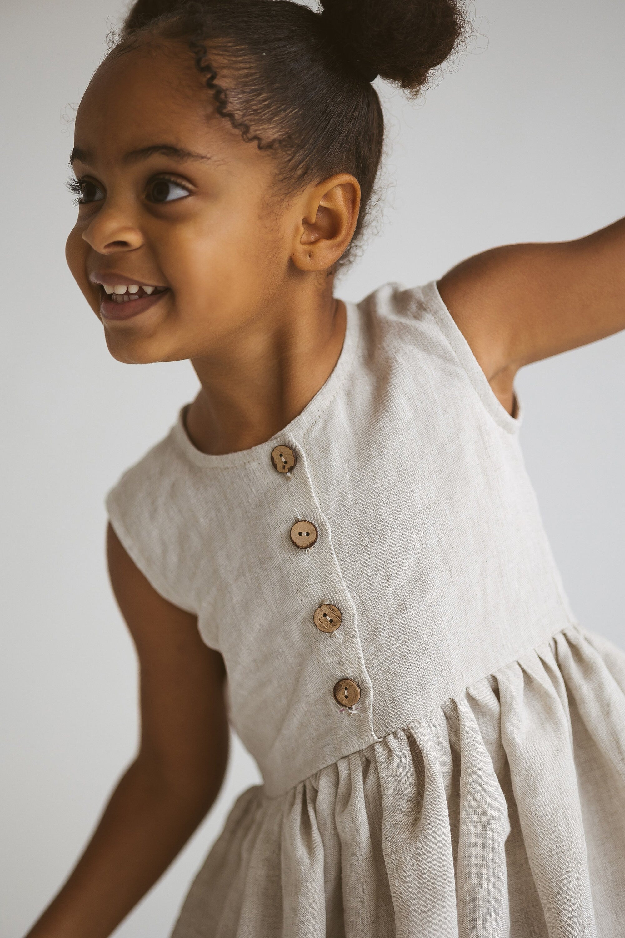 Natural light Sleeveless Linen Girls Dress – Sand Snow Linen